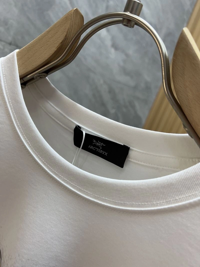 Brand-original Arcteryx T-Shirts