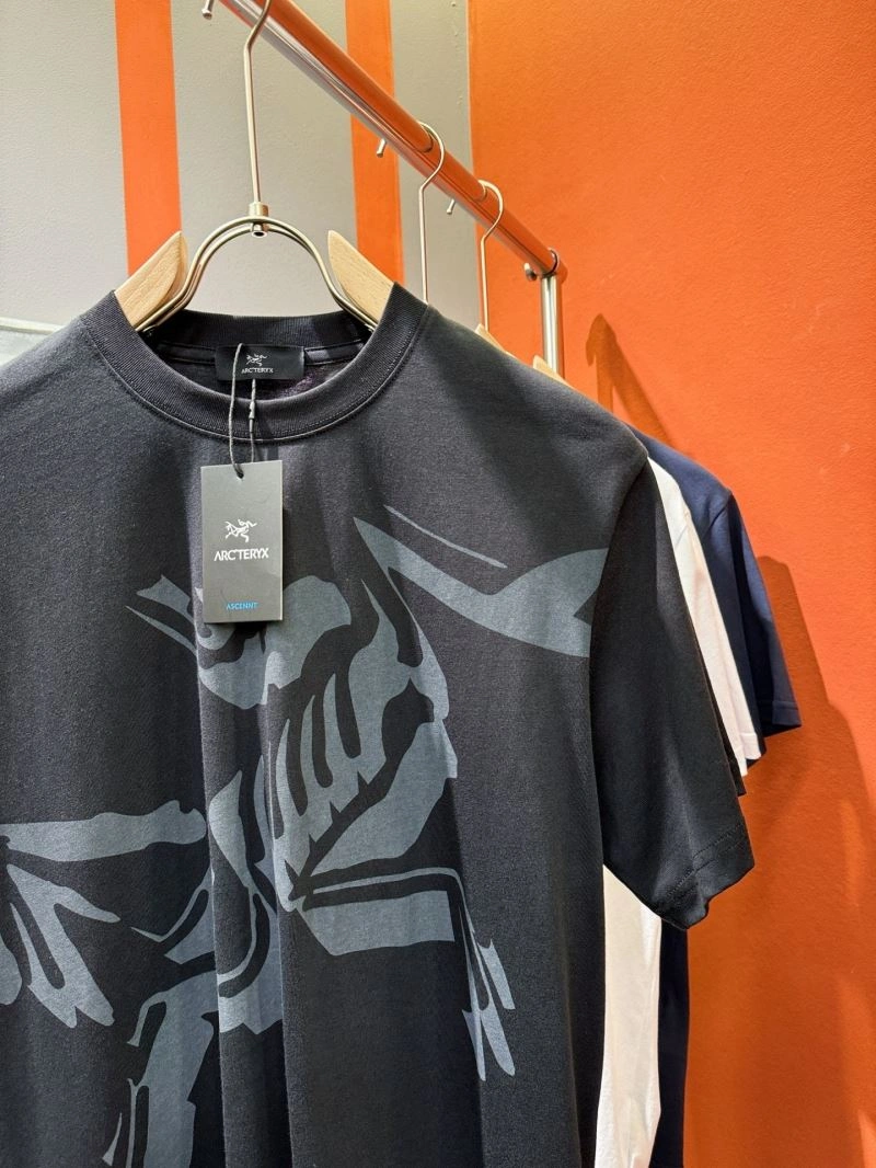 Bargain Arcteryx T-Shirts