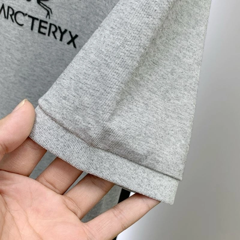 Top mirror Arcteryx T-Shirts