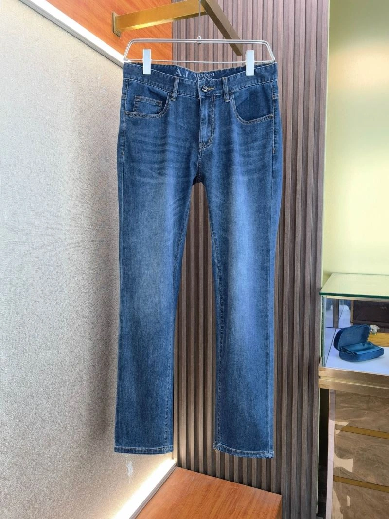 Top match Armani Jeans