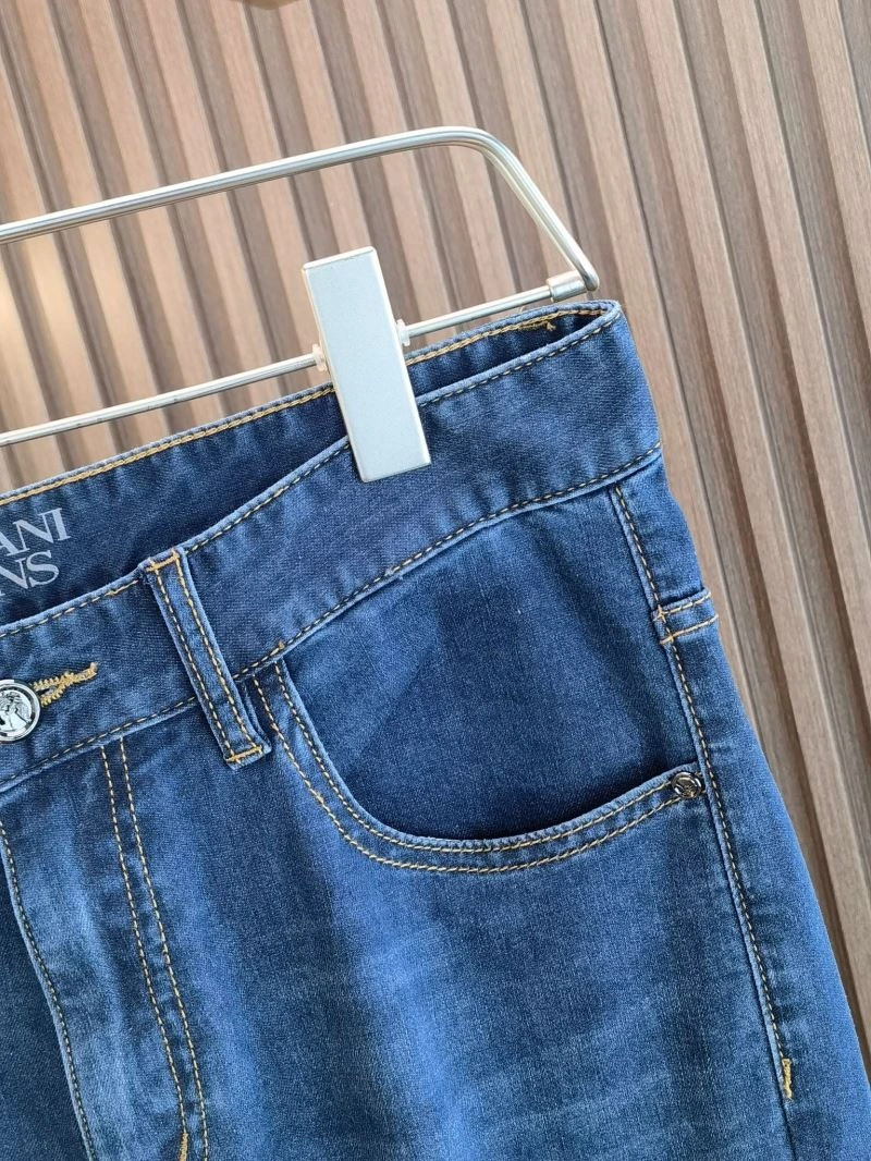 Top match Armani Jeans