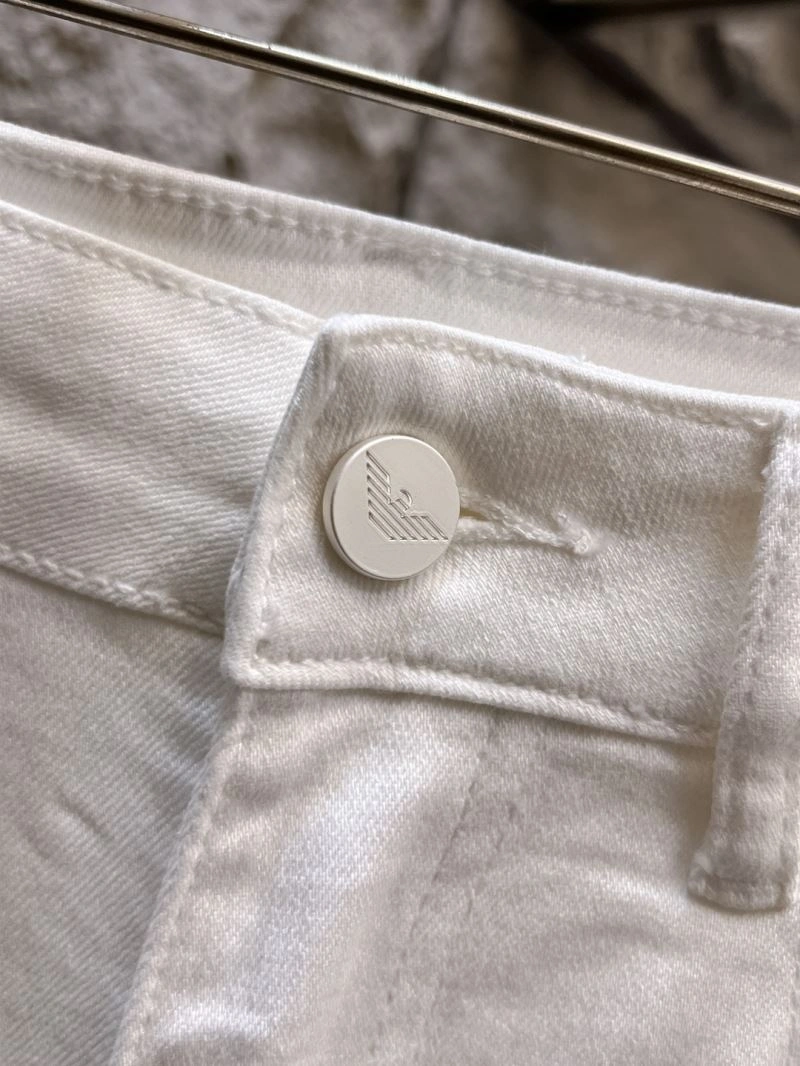 Low-cost Armani Jeans