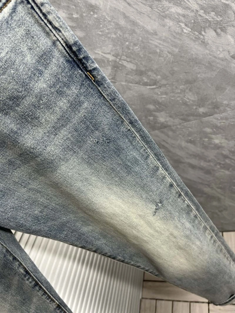 Accurate model Armani Jeans
