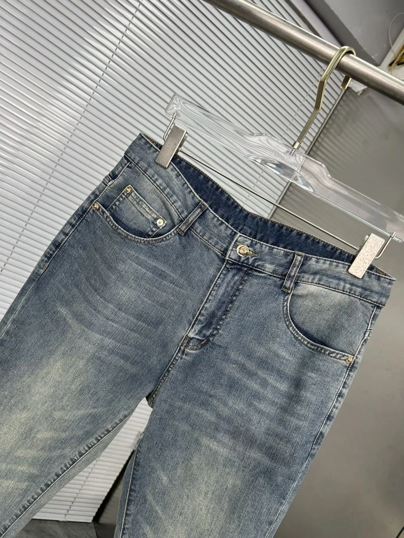 Accurate model Armani Jeans
