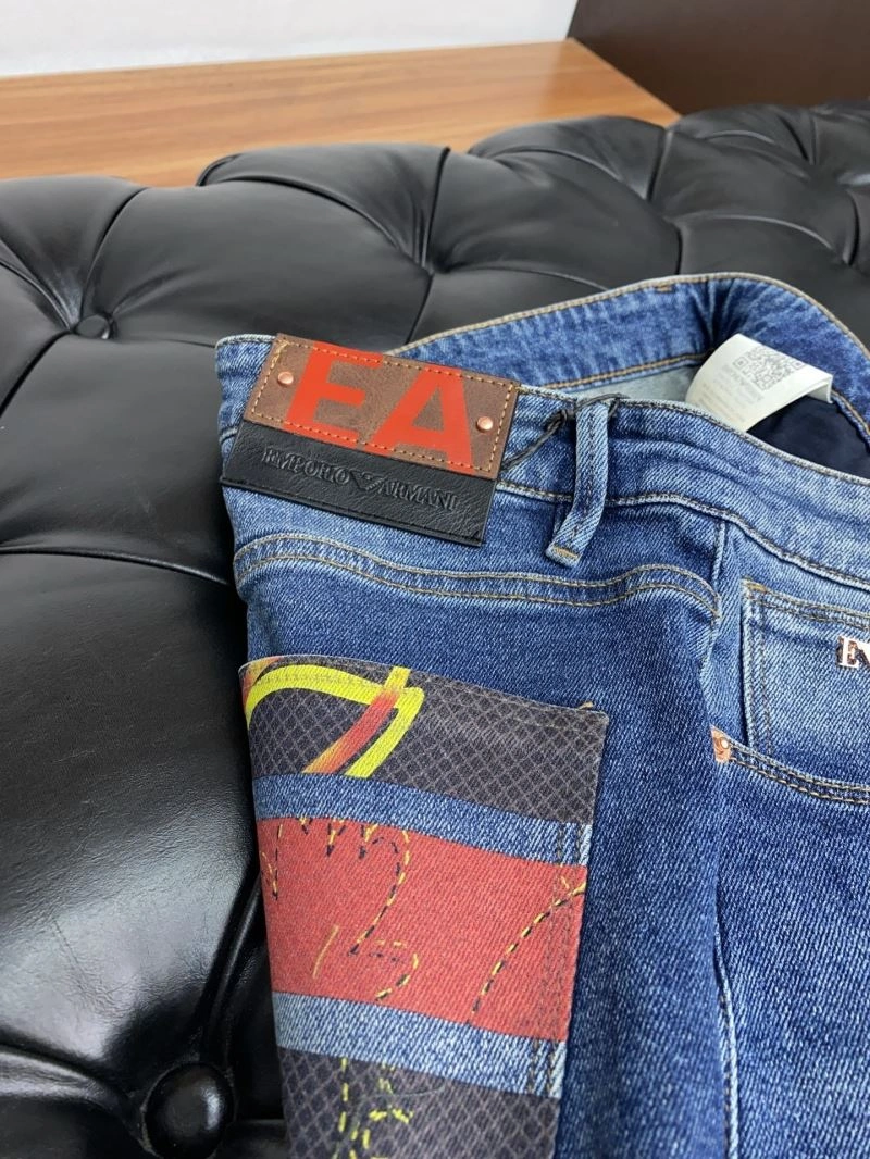 Top match Armani Jeans