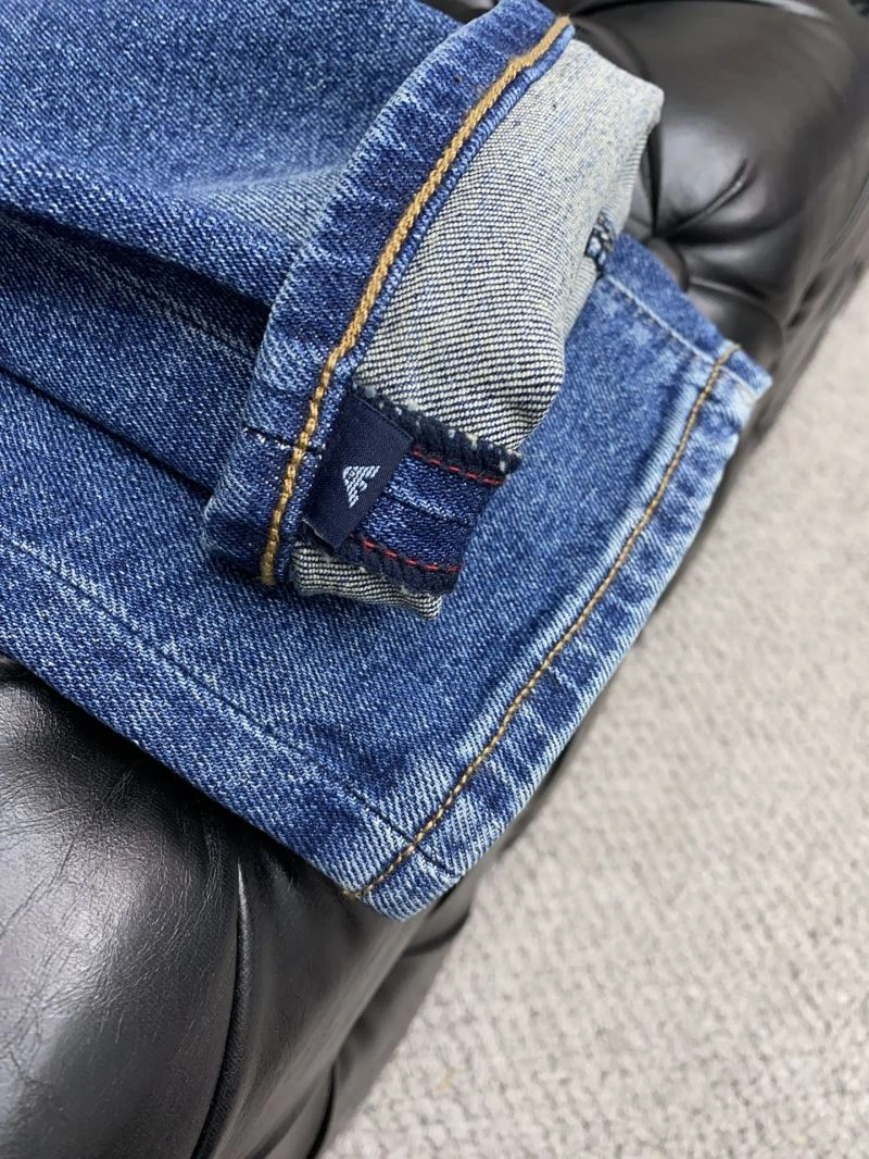 Top match Armani Jeans