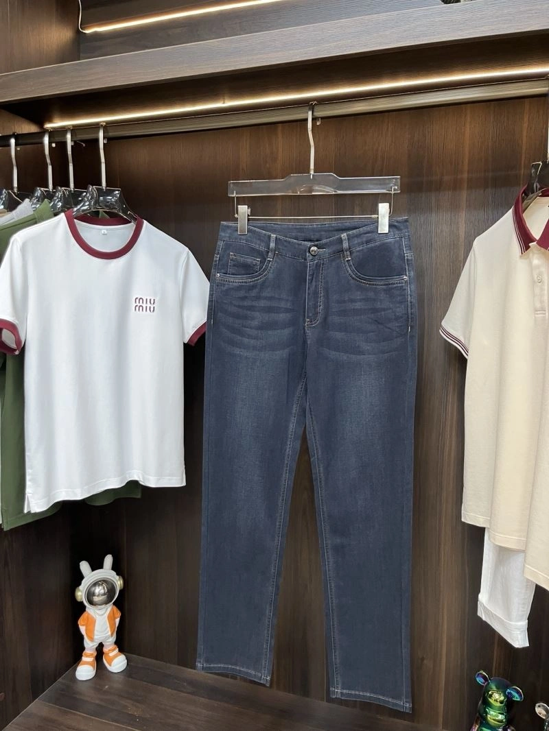 Top match Armani Jeans