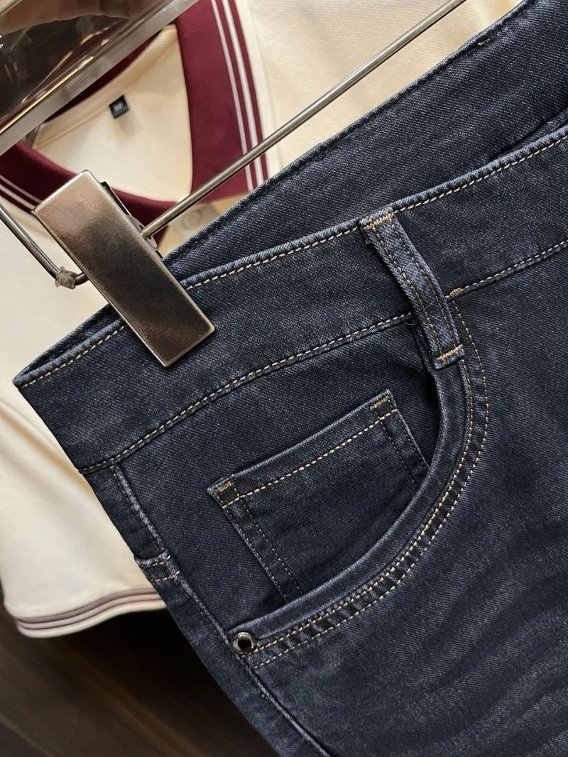 Top match Armani Jeans