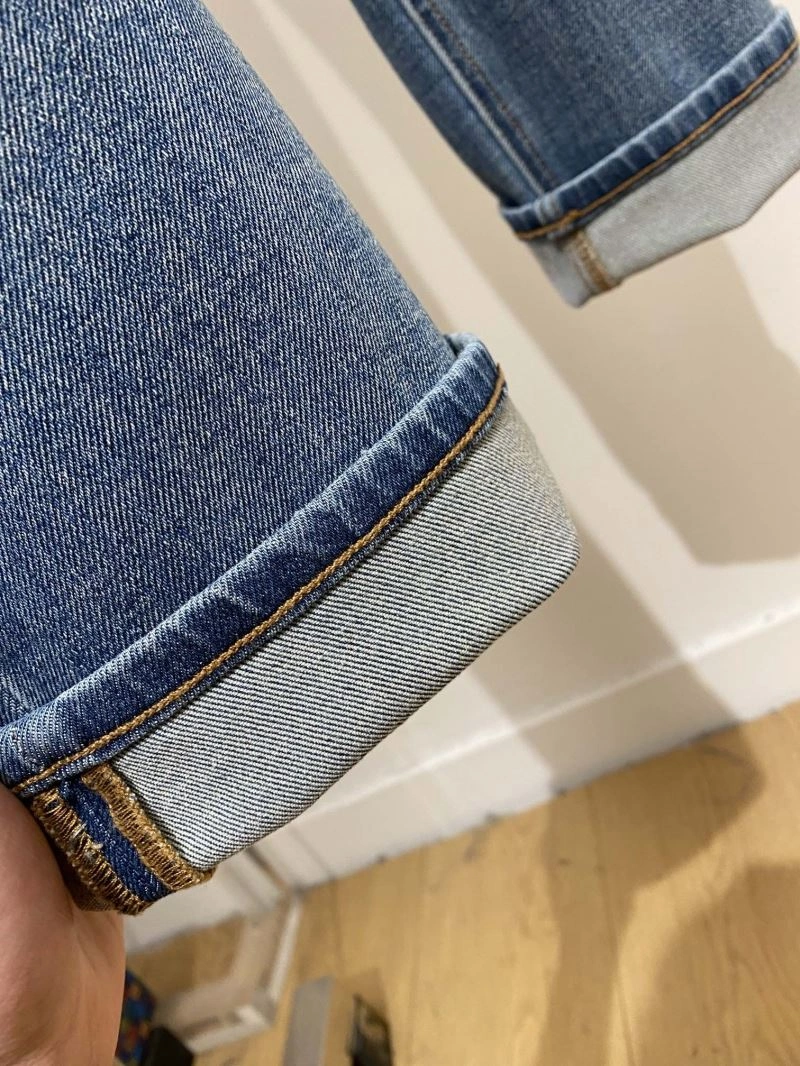 Low-cost Armani Jeans