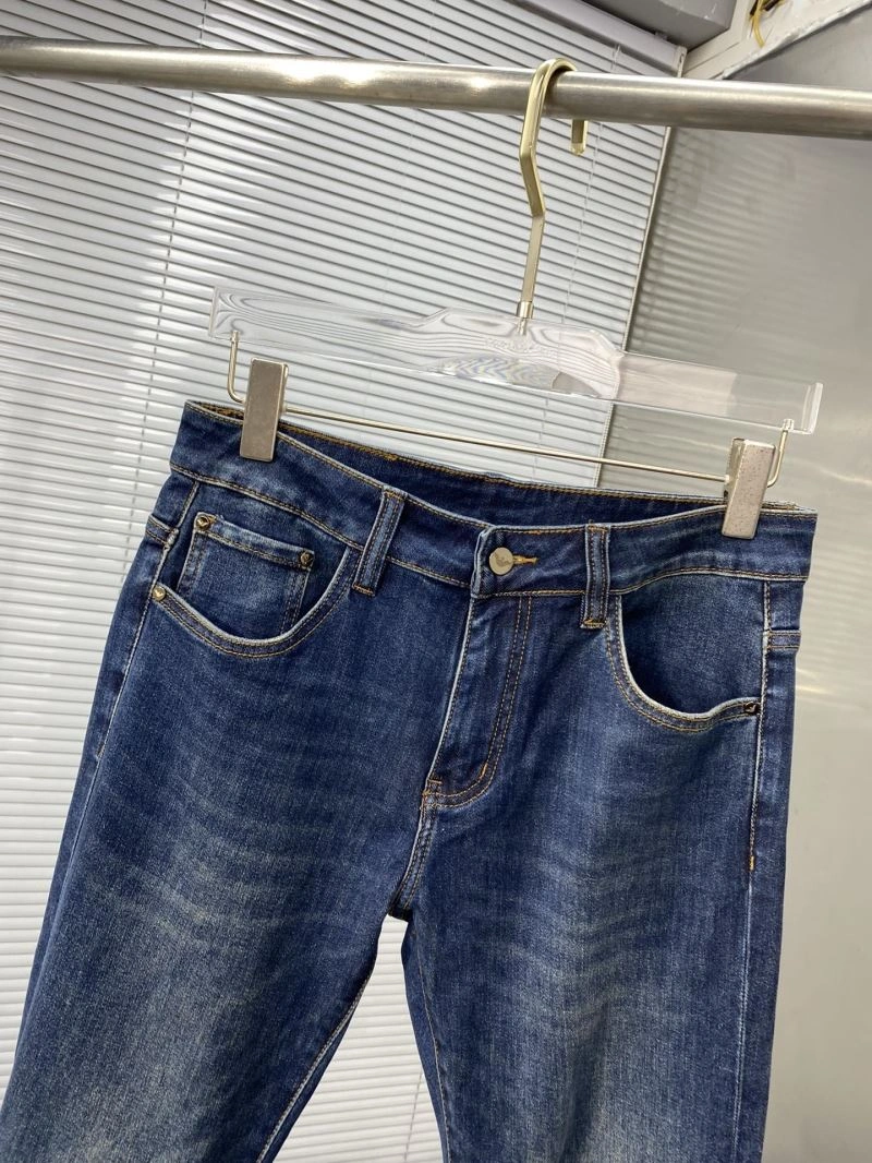 Inexpensive Armani Jeans