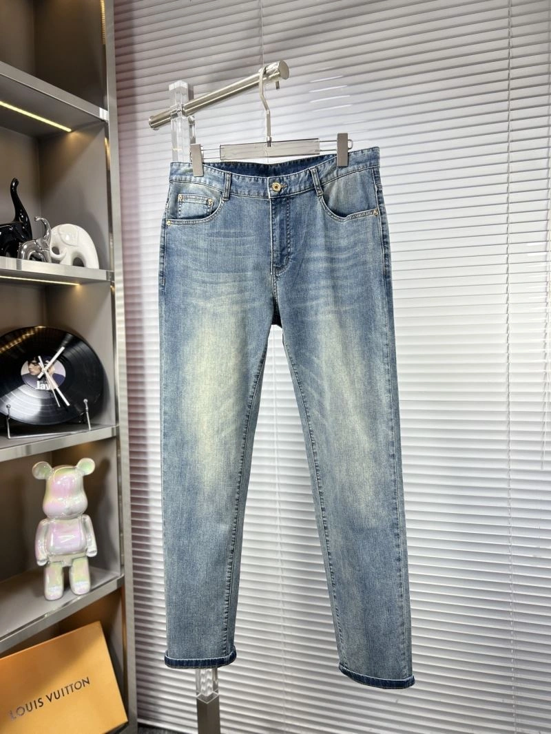 Accurate model Armani Jeans