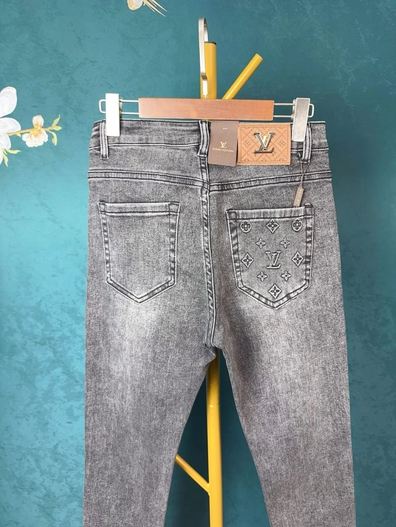 Inexpensive Armani Jeans
