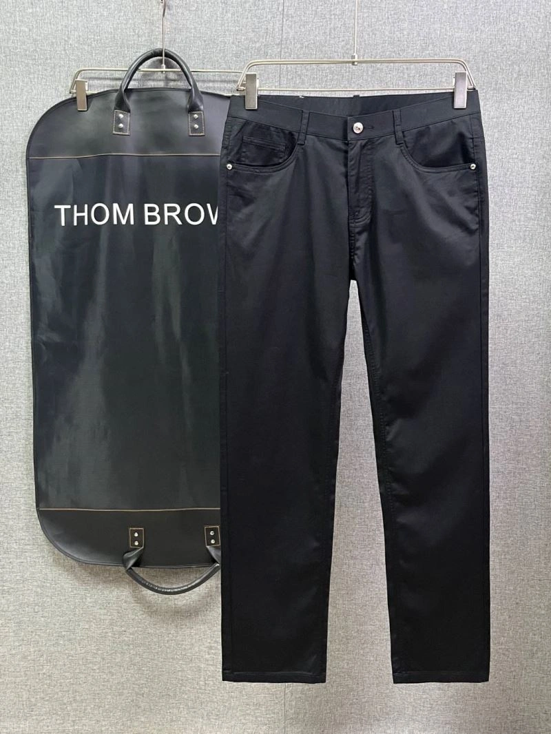 Accurate model Armani Long Pants