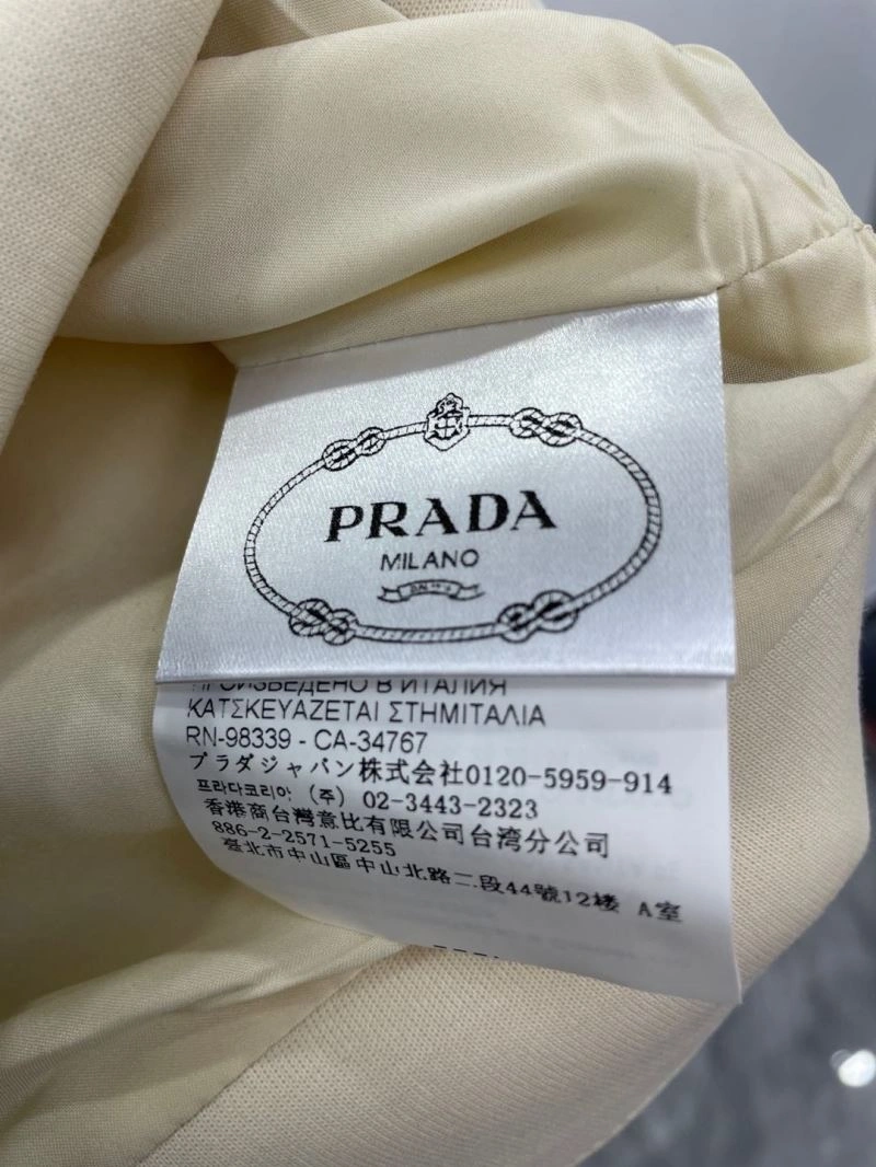 Discounted Armani Outwear