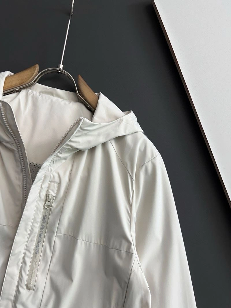 Top mirror Armani Outwear