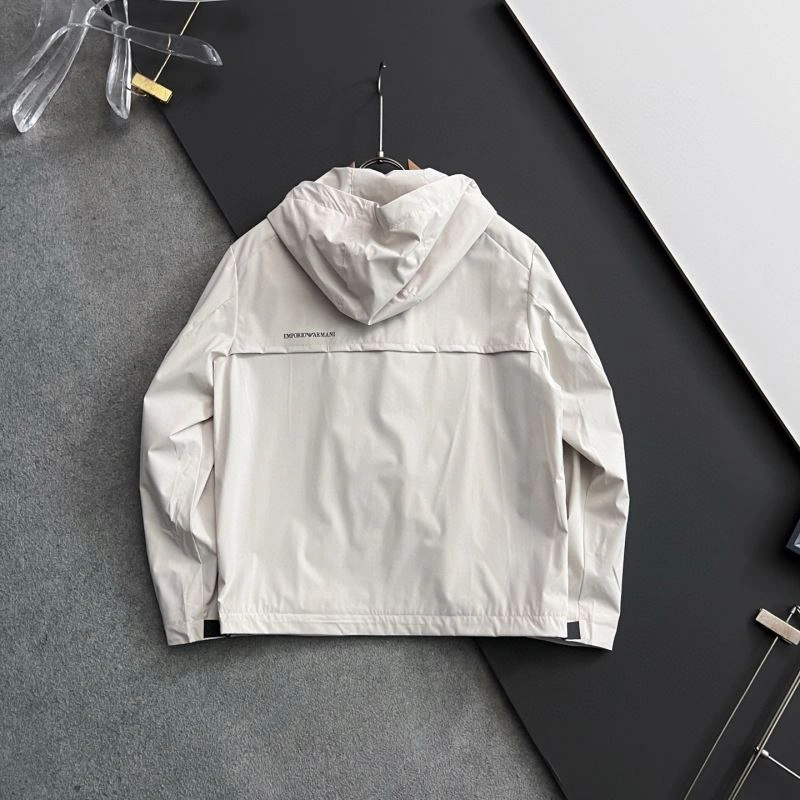 Top mirror Armani Outwear