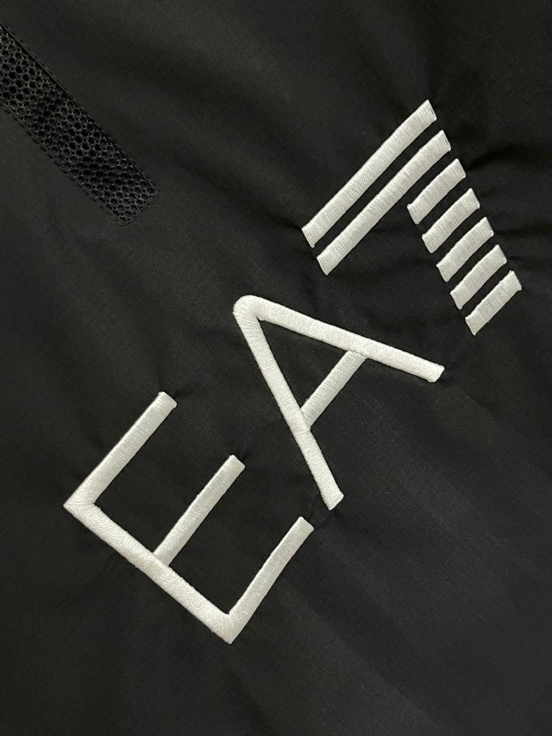 Top match Armani Outwear