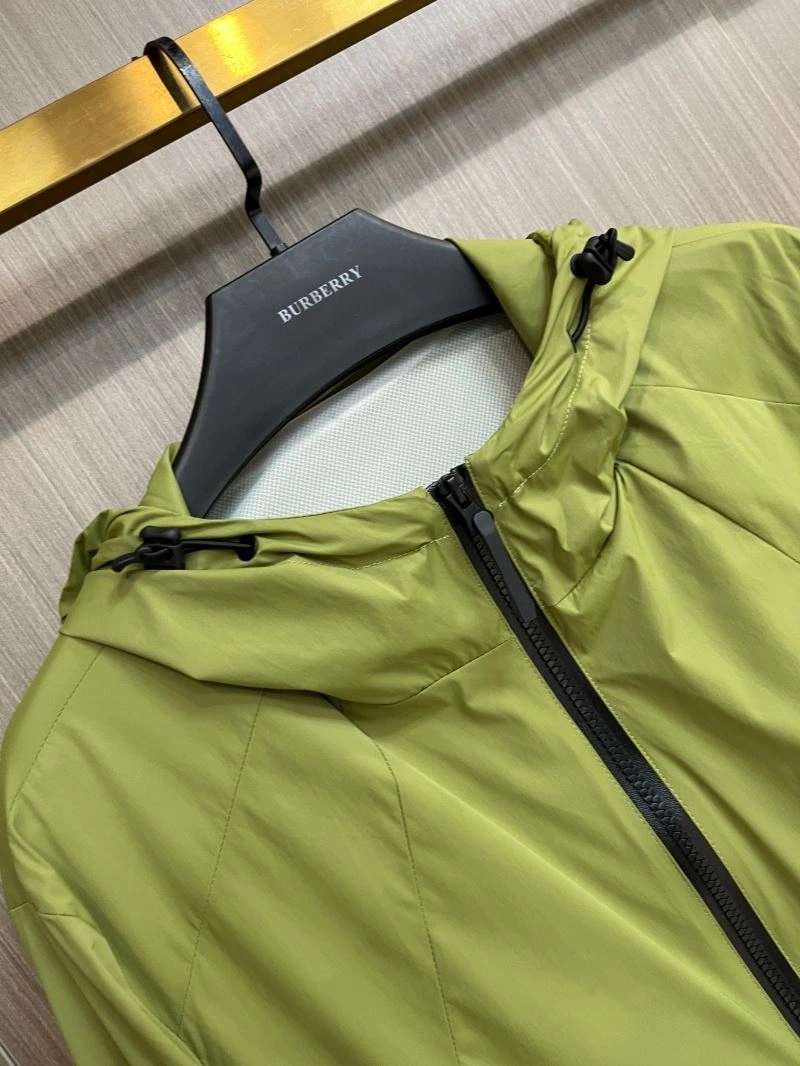 Top mirror Armani Outwear