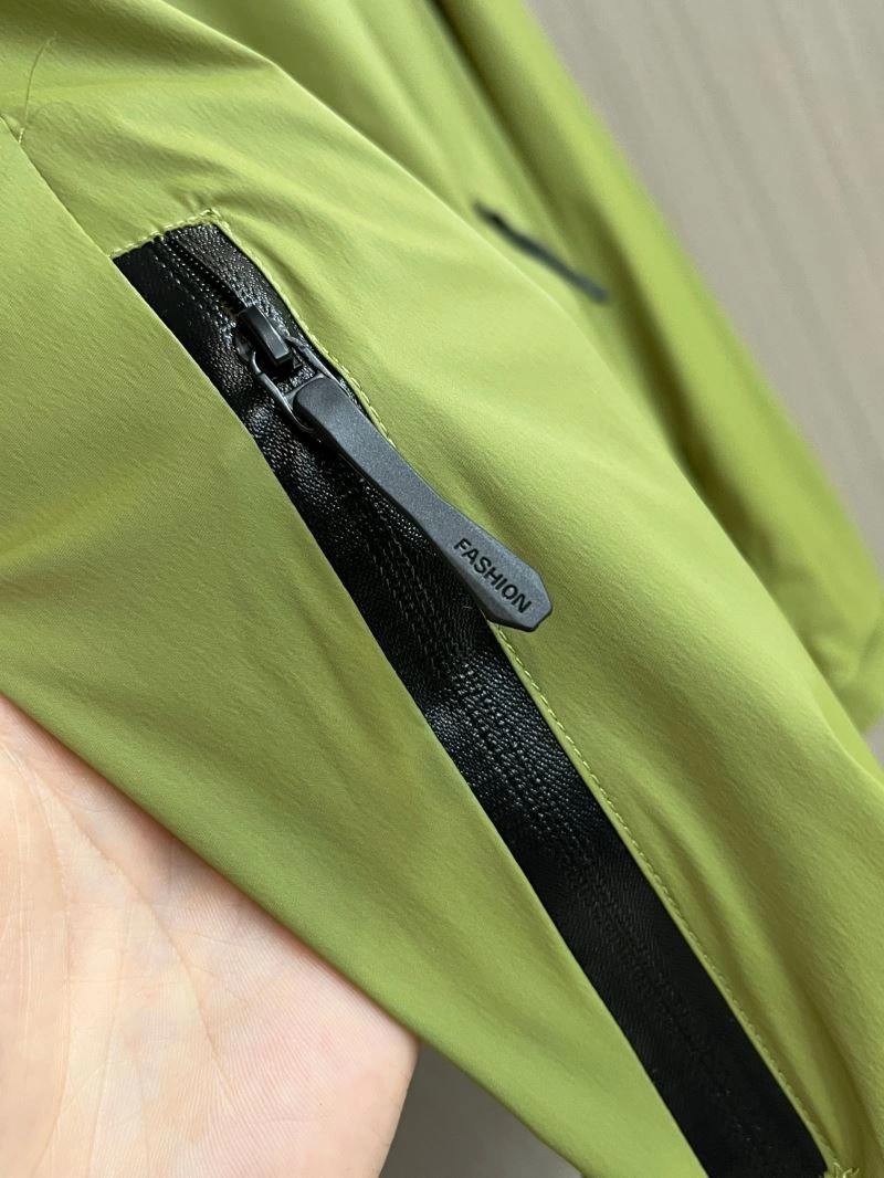 Top mirror Armani Outwear