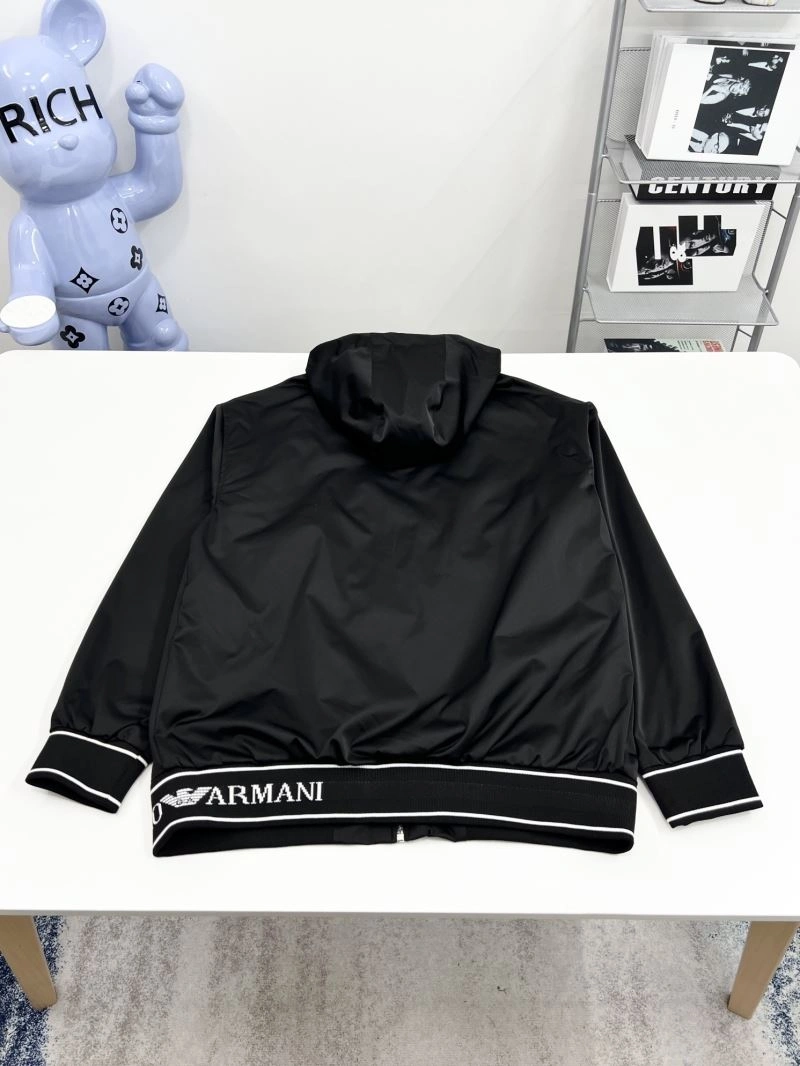 Top match Armani Outwear