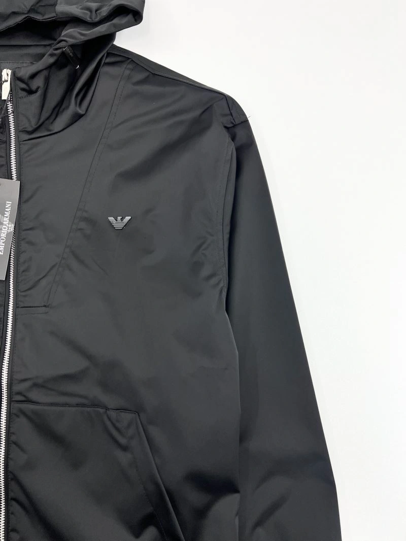 Top match Armani Outwear