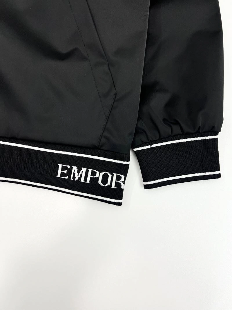 Top match Armani Outwear