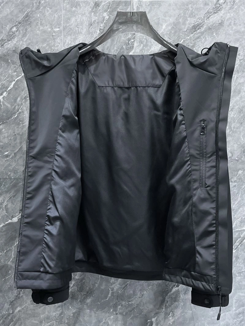 Low-cost Armani Outwear