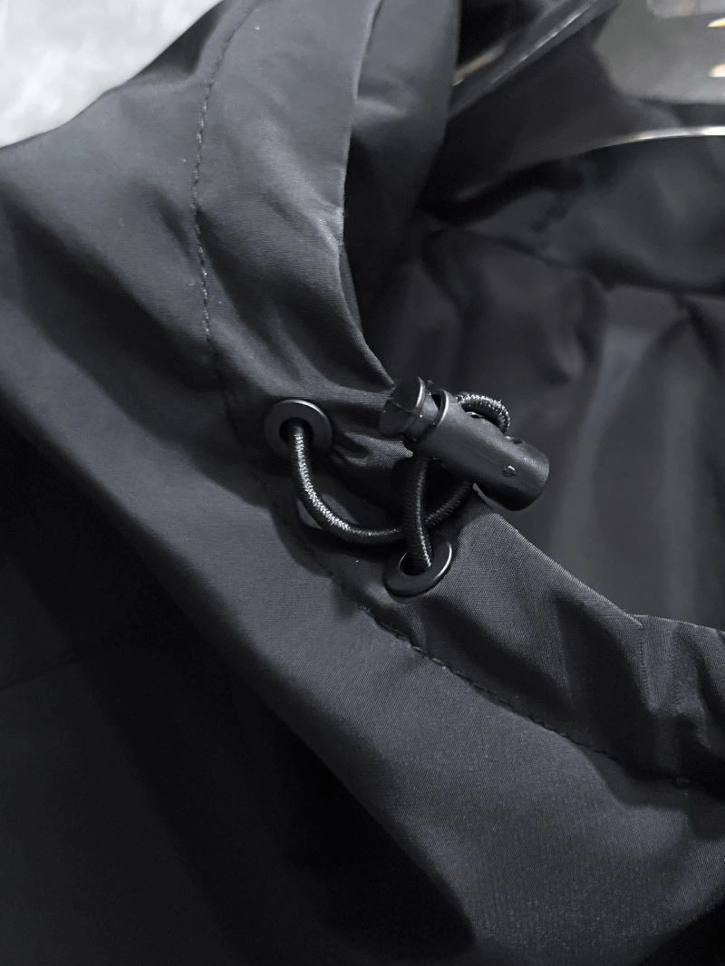 Low-cost Armani Outwear