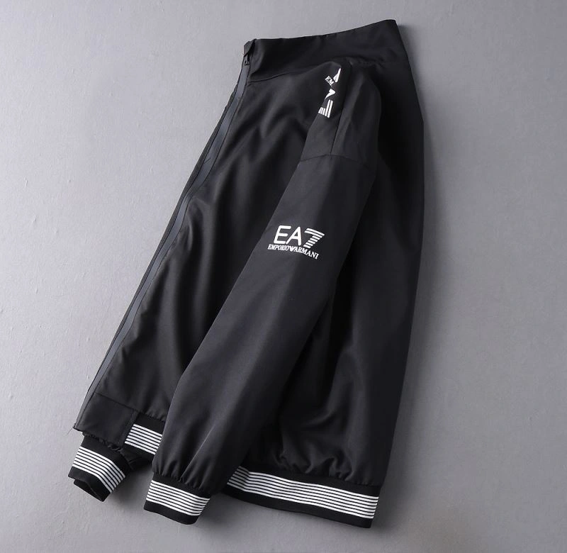 Top match Armani Outwear
