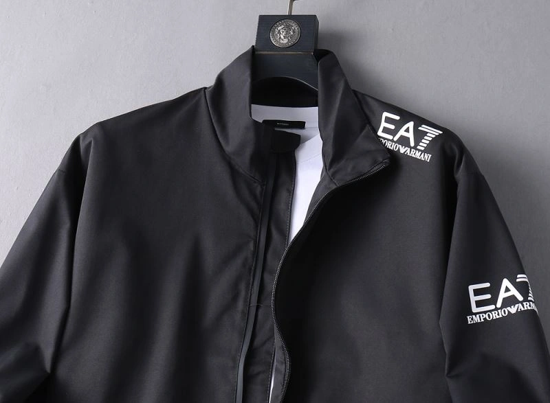 Top match Armani Outwear