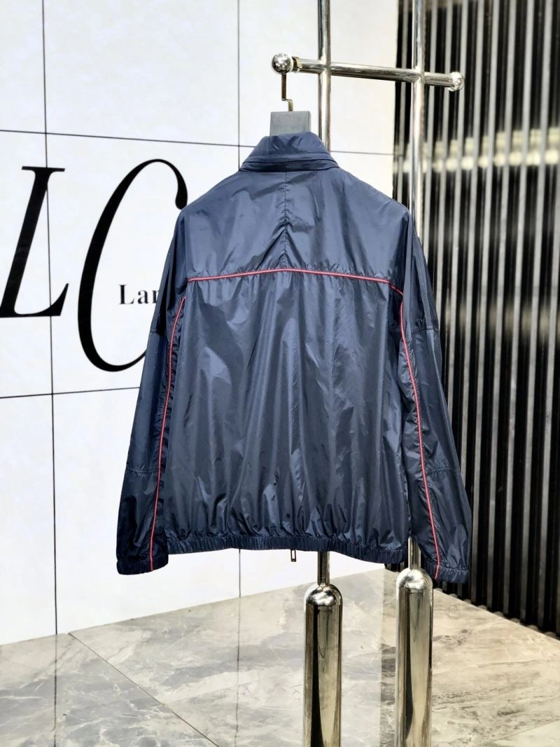 Top mirror Armani Outwear