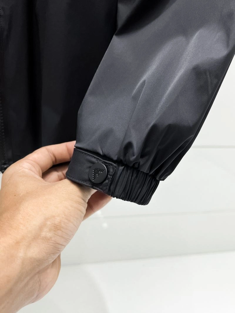 Top match Armani Outwear