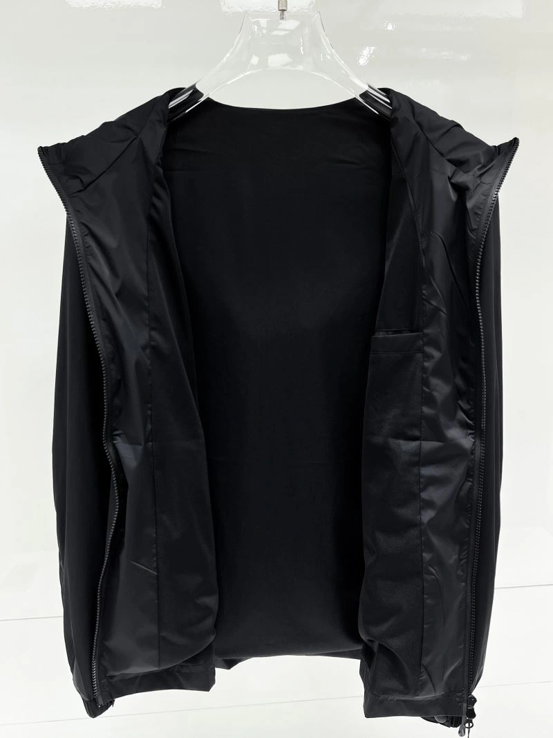 Top match Armani Outwear