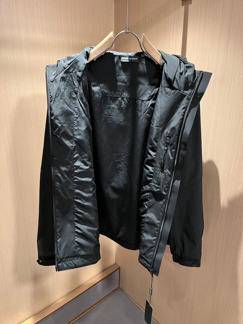 Top mirror Armani Outwear