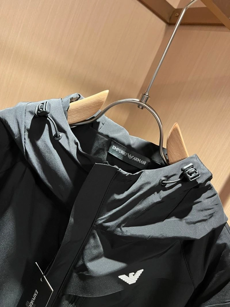 Top mirror Armani Outwear