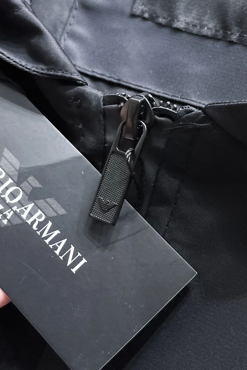 Brand-original Armani Outwear