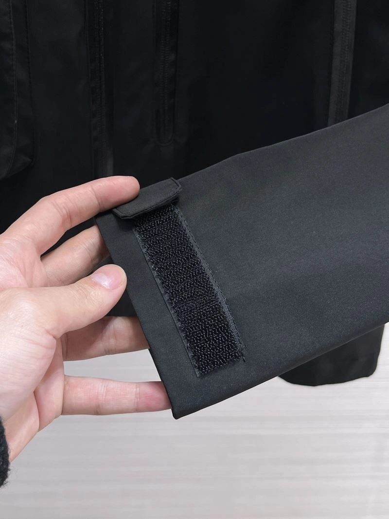 1:1 copy Armani Outwear