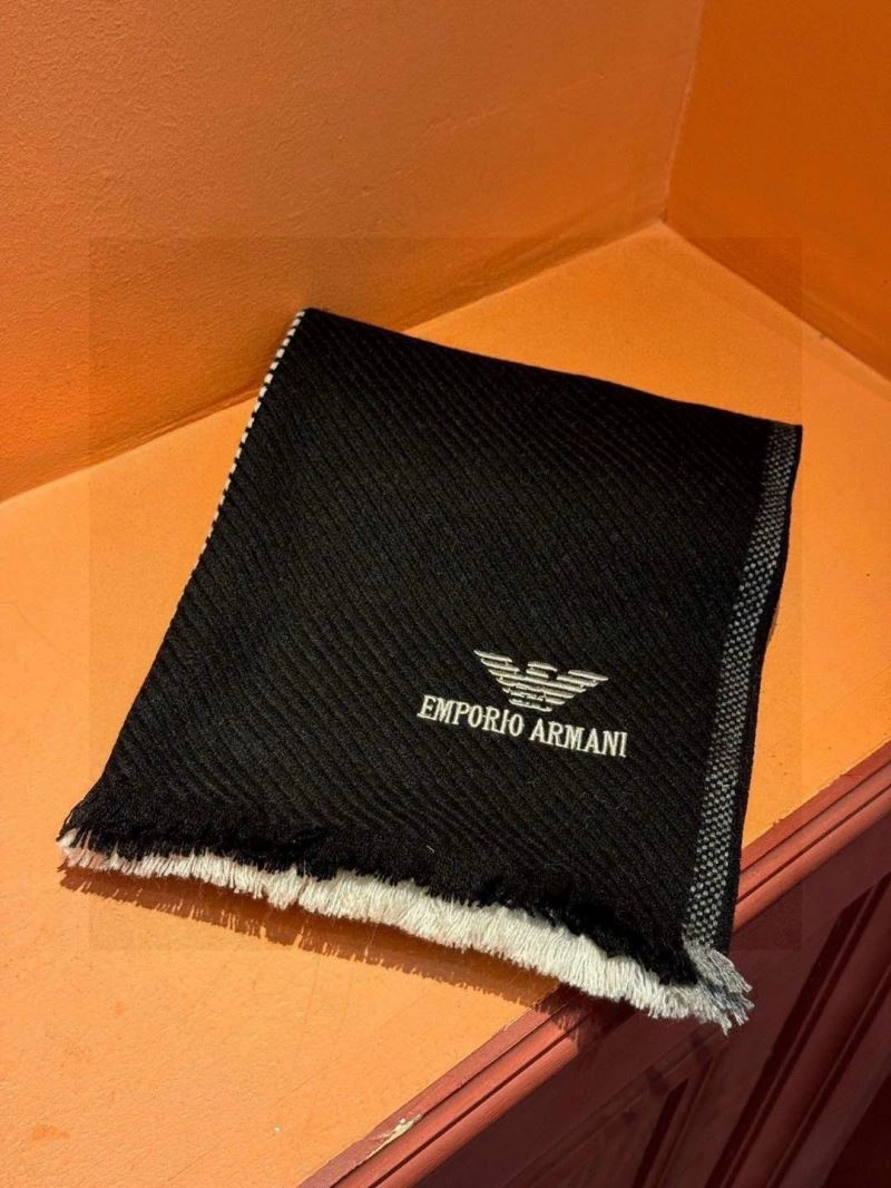 Low-cost Armani Scarf