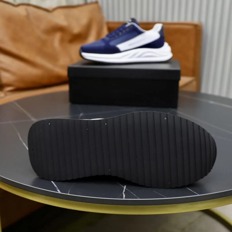 Top mirror Armani Shoes