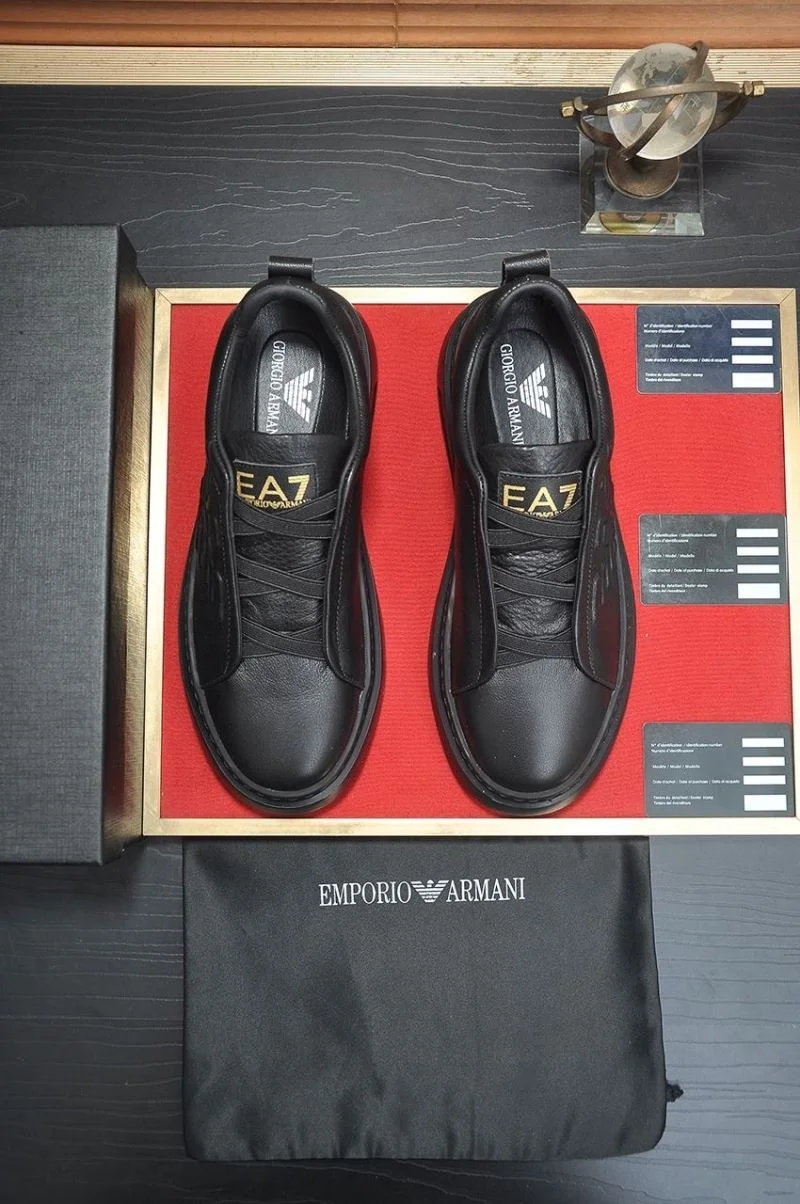 Top mirror Armani Shoes