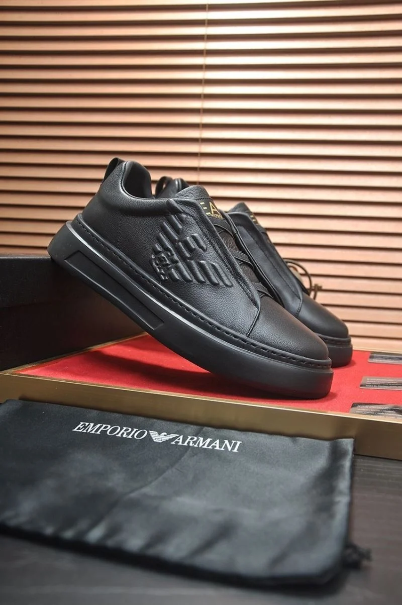 Top mirror Armani Shoes