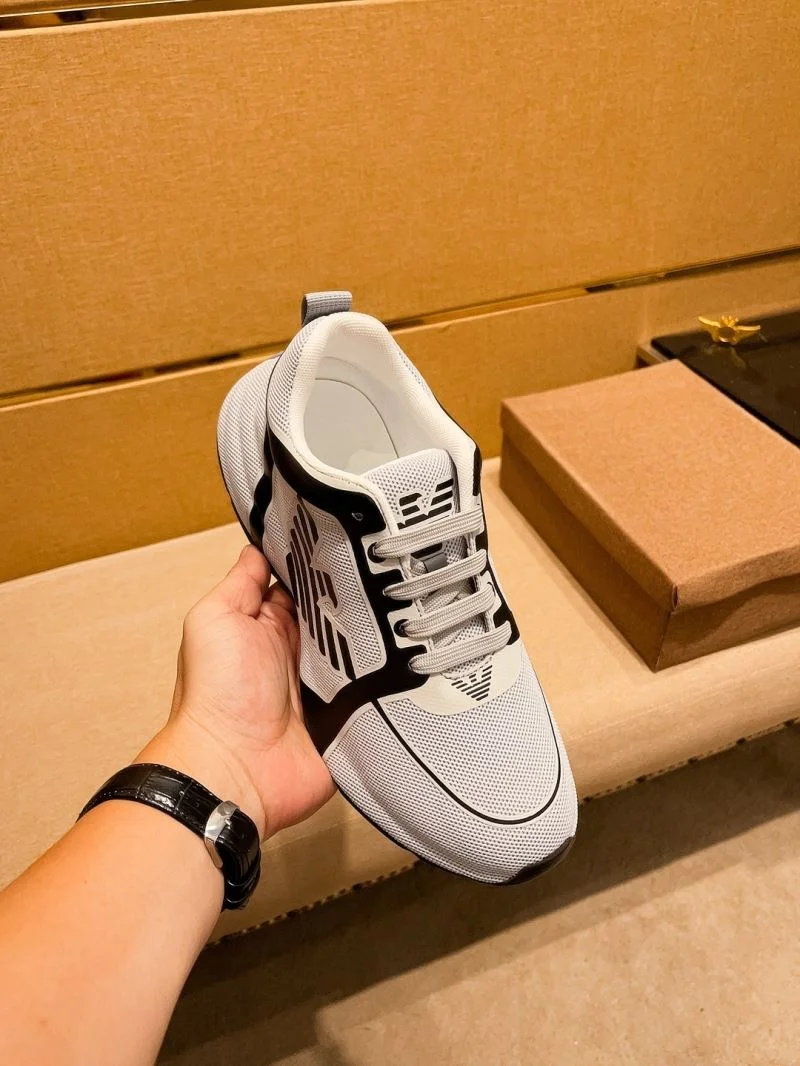 Top mirror Armani Shoes