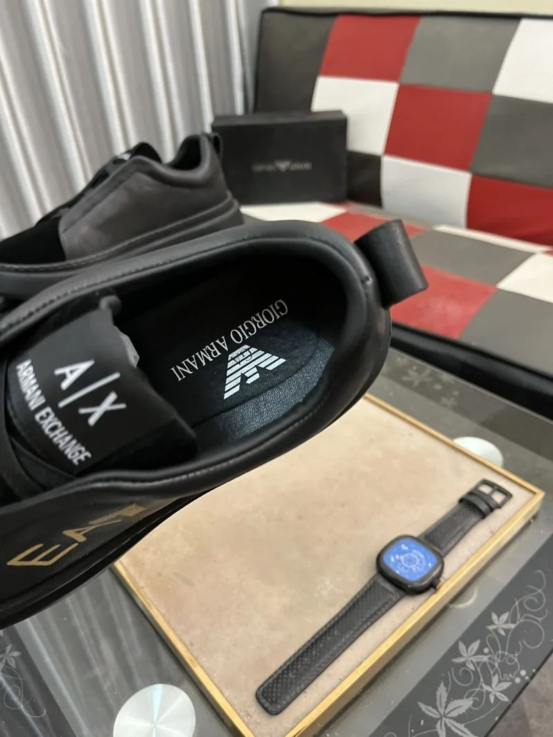 Low-cost Armani Shoes
