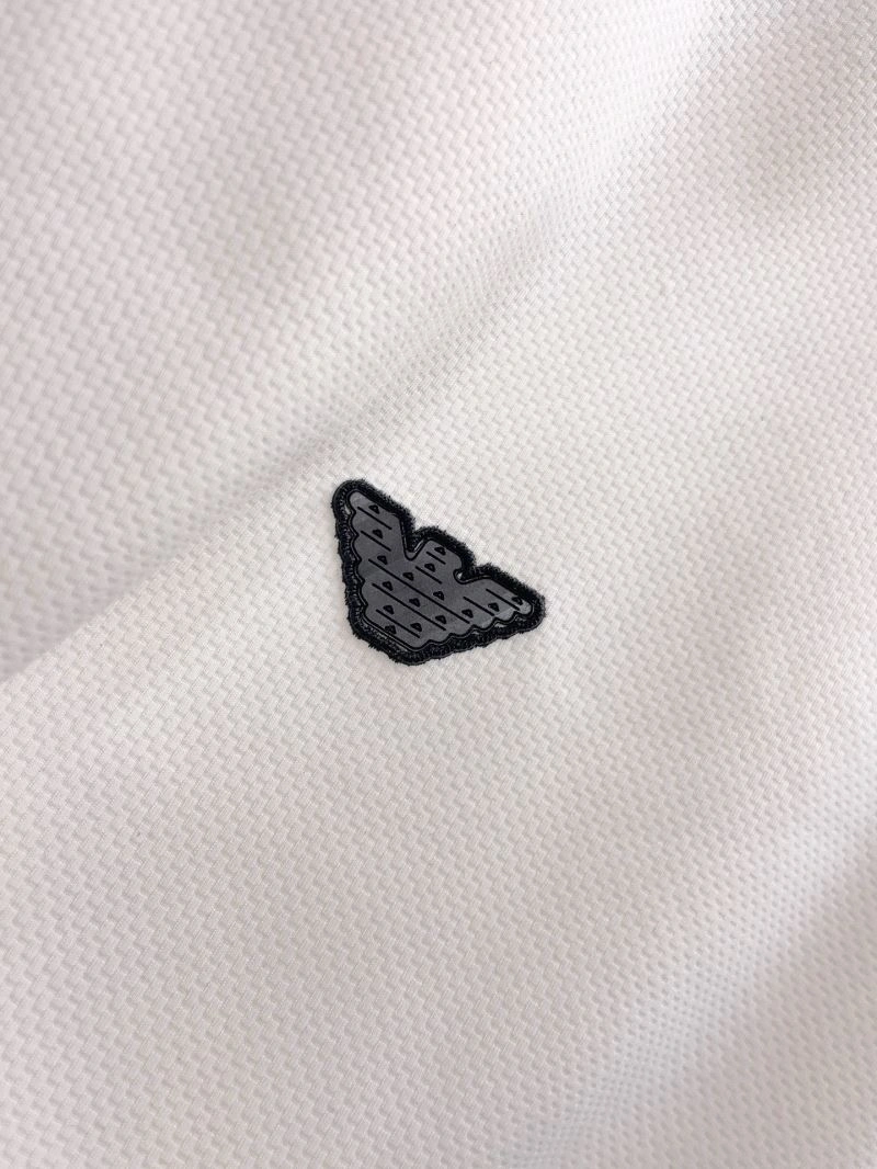 Low-cost Armani T-Shirts