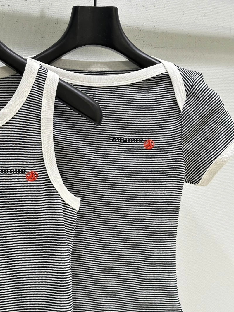 Inexpensive Armani T-Shirts