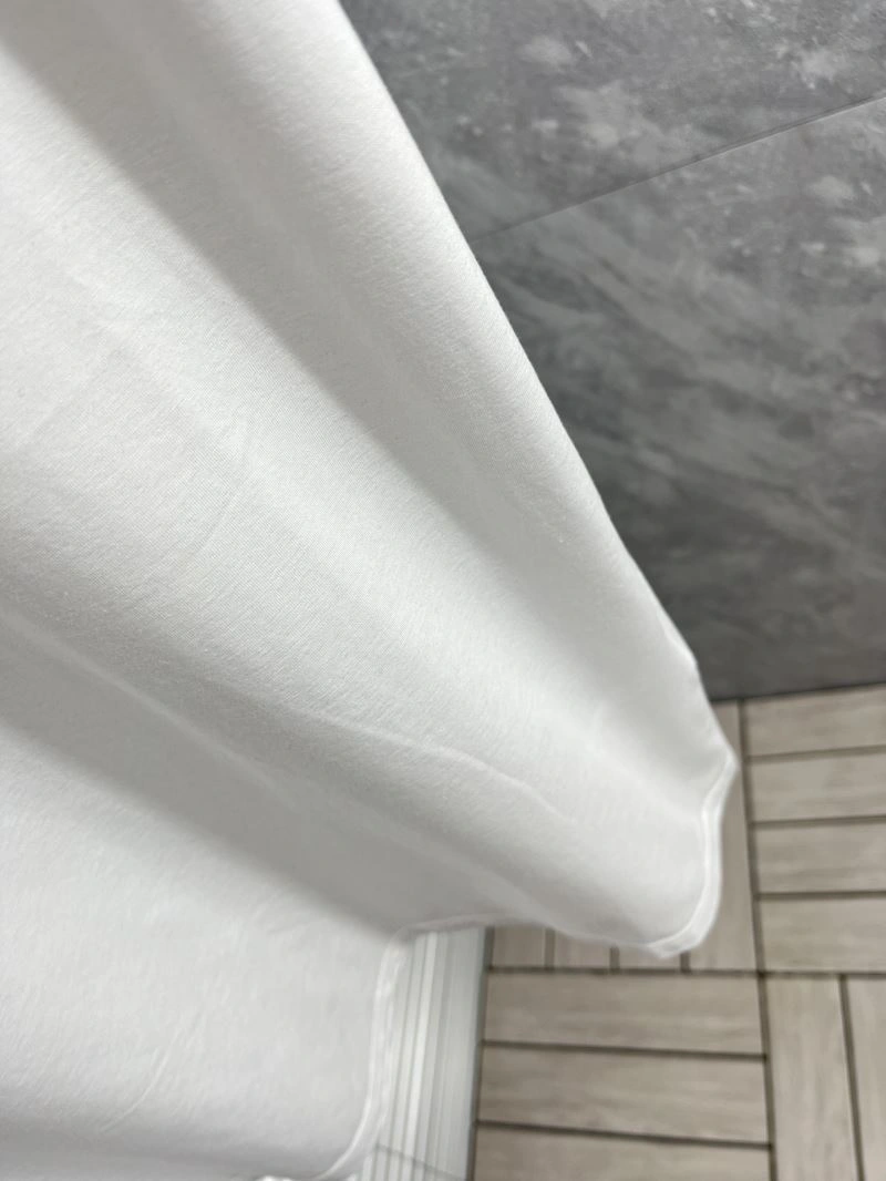 Low-cost Armani T-Shirts