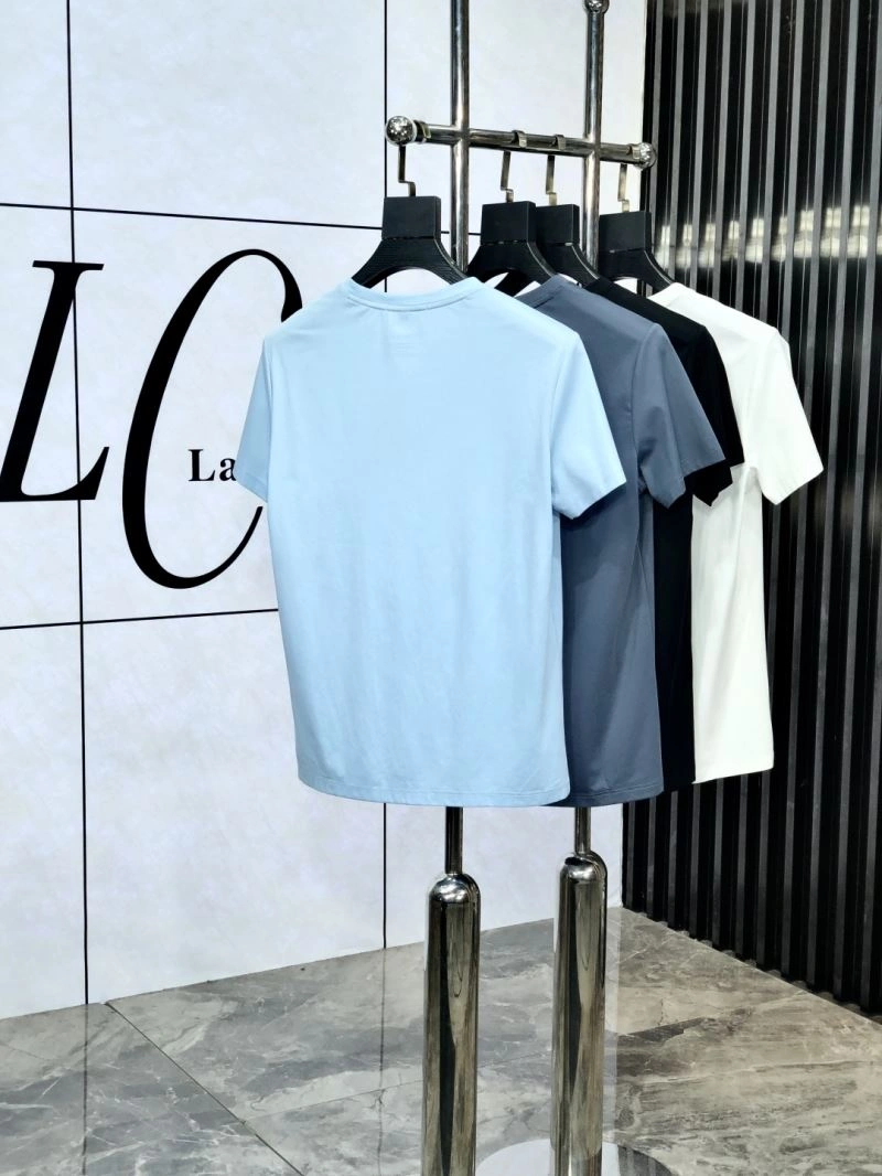 Brand-original Armani T-Shirts