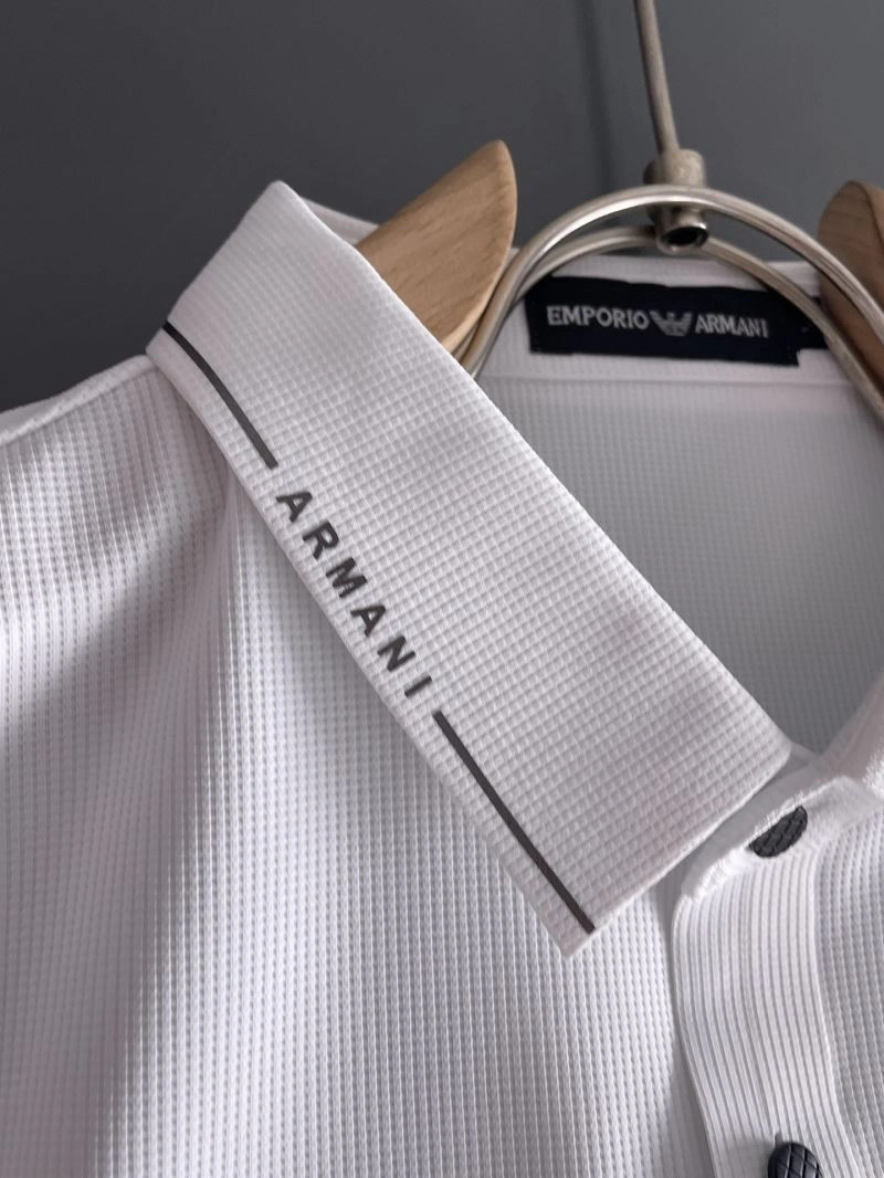 Low-cost Armani T-Shirts