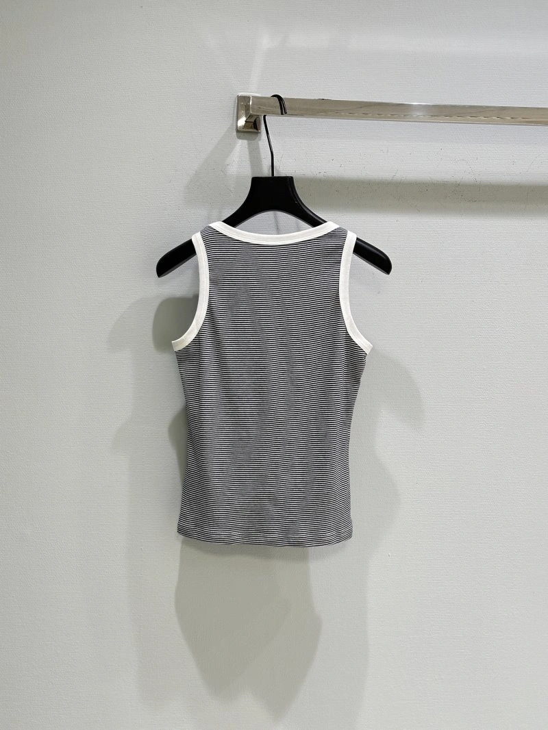 Low-cost Armani Vest