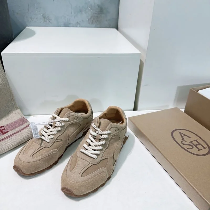 Top mirror Ash Shoes